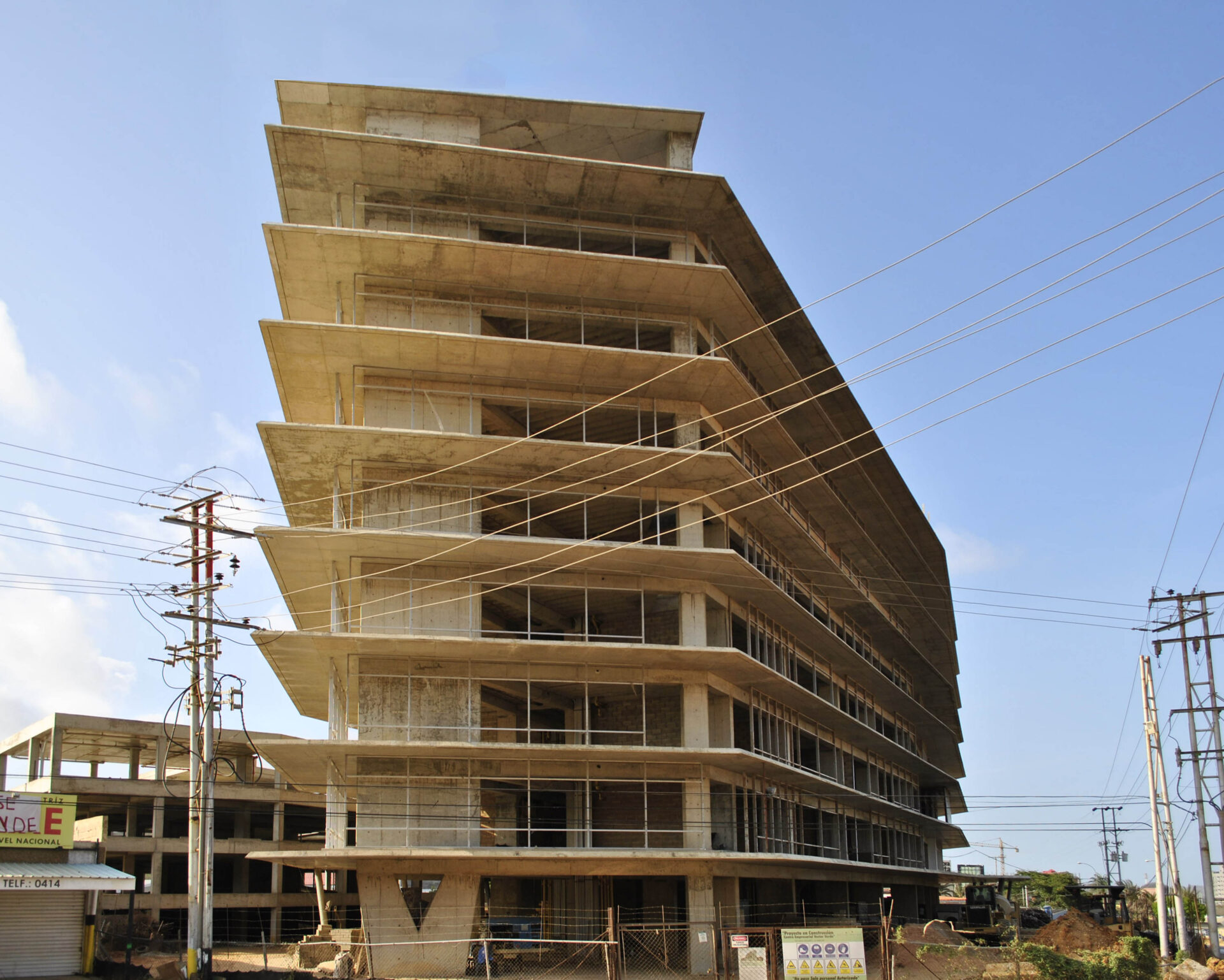 EDIFICIO VECTOR VERDE – ODA